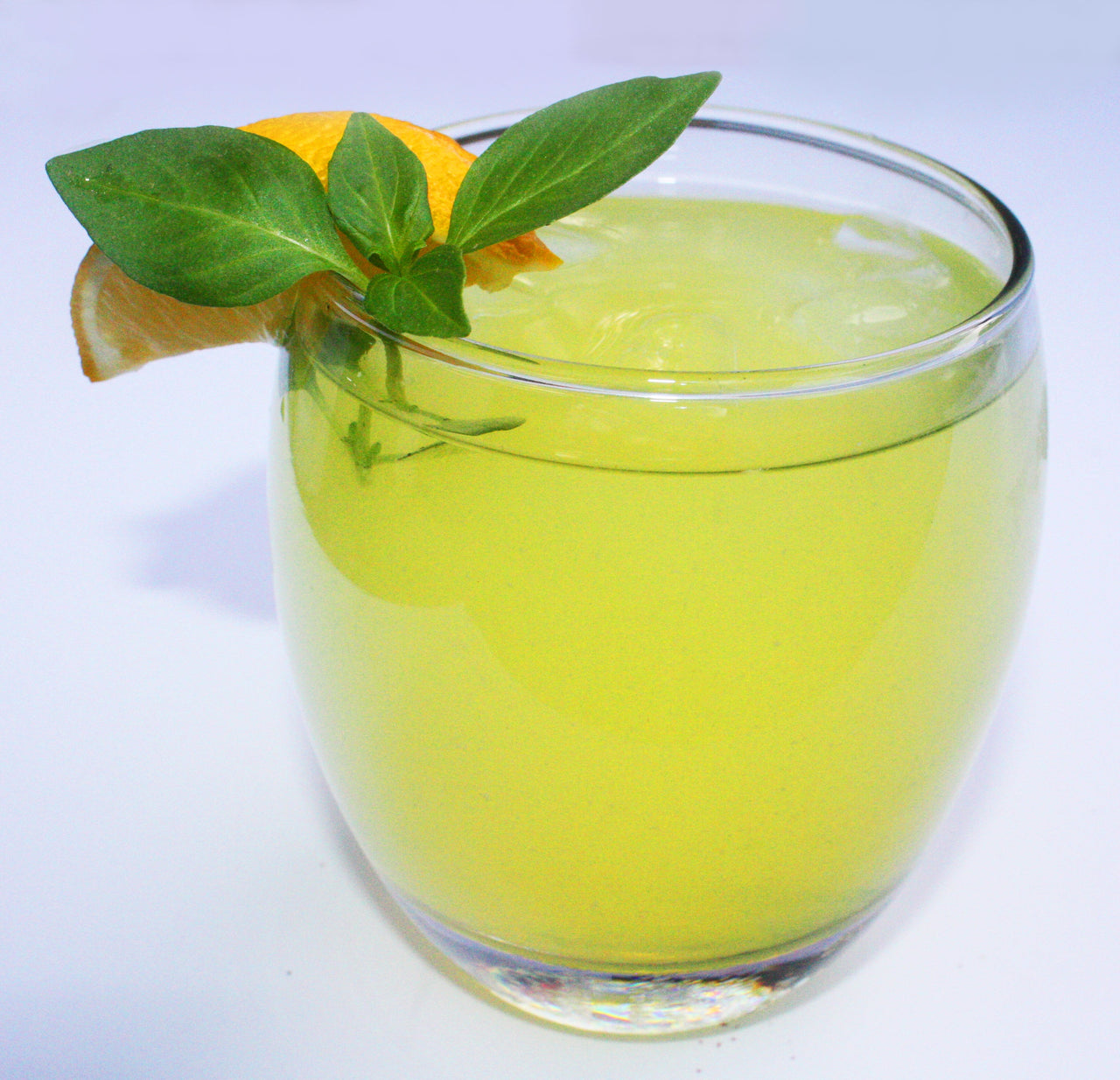 Petite® Basil Lemon – Gourmet Sweet Botanicals